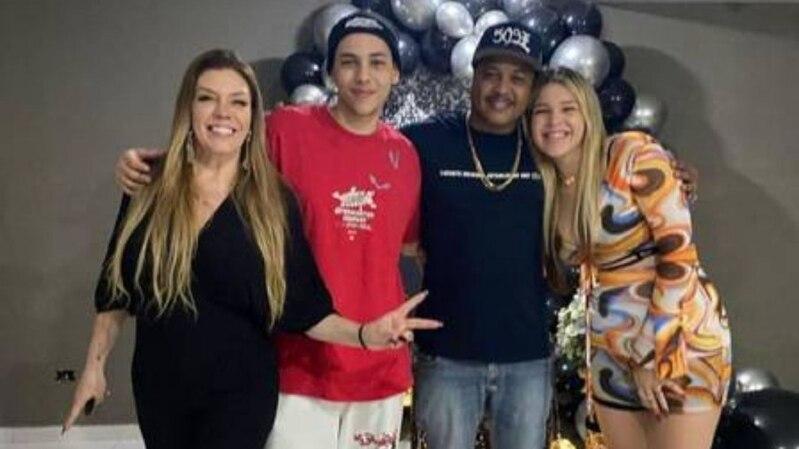 Simony festeja 46 anos com filhos e ex-marido, o rapper Afro-X | O Bom ...